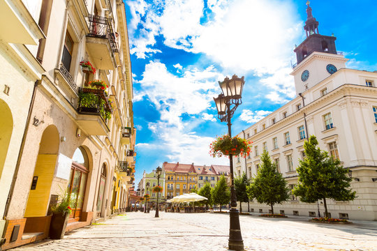 รูปภาพKalisz – เลือกดูภาพถ่ายสต็อก เวกเตอร์ และวิดีโอ460 | Adobe Stock รูปภาพKalisz – เลือกดูภาพถ่ายสต็อก เวกเตอร์ และวิดีโอ460 | Adobe Stock