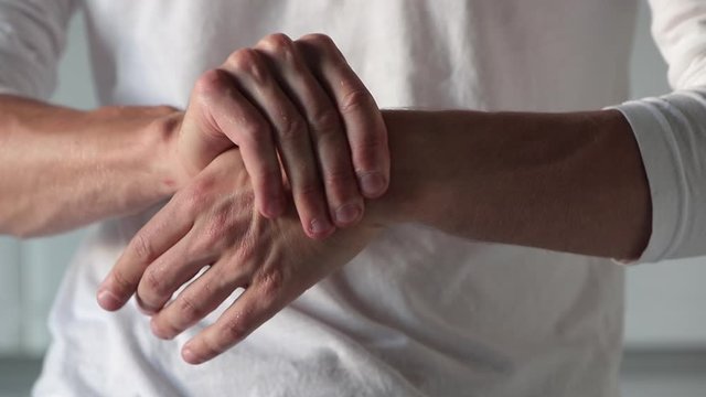 "Arms Closeup"-Bilder: Stock-Fotos & -Videos. | Adobe Stock