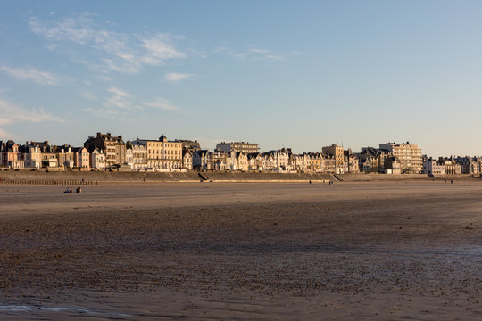 Seafront Images – Browse 86,656 Stock Photos, Vectors, and Video ...