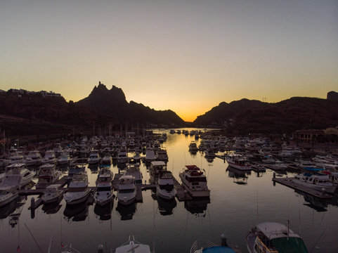 75 BEST Tetakawi IMAGES, STOCK PHOTOS & VECTORS | Adobe Stock