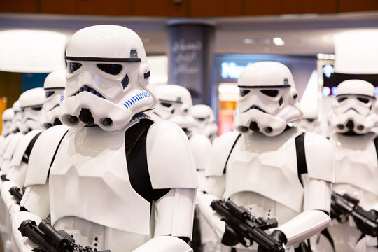 รูปภาพStormtrooper – เลือกดูภาพถ่ายสต็อก เวกเตอร์ และวิดีโอ1,150 ...