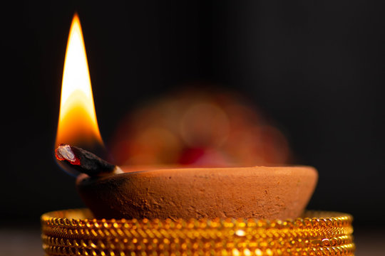 รูปภาพDeepam – เลือกดูภาพถ่ายสต็อก เวกเตอร์ และวิดีโอ676 | Adobe Stock