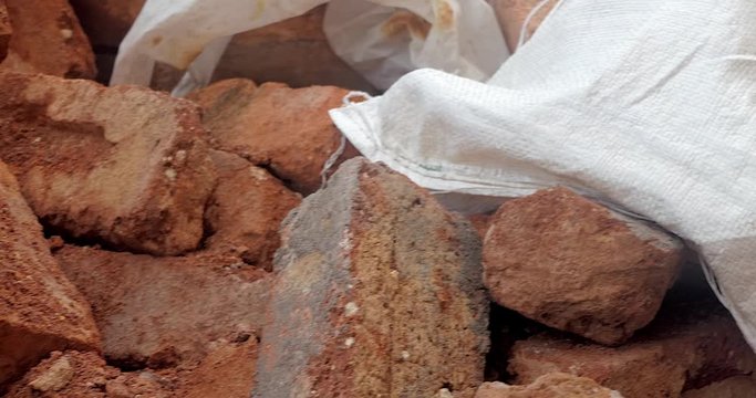 "Pile Of Bricks" Bilder – Durchsuchen 205 Archivfotos, Vektorgrafiken ...