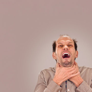 Erstickung Bilder – Durchsuchen 841 Archivfotos, Vektorgrafiken und ...