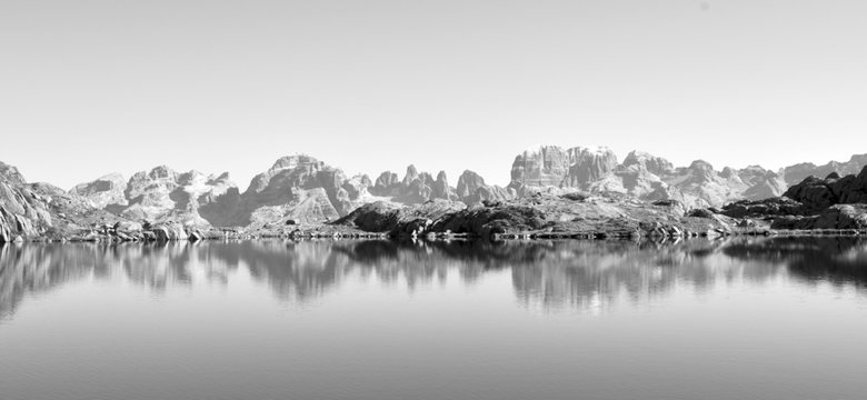 Specchio Images – Browse 12,148 Stock Photos, Vectors, and Video ...