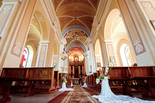 Church Wedding Background Images – Browse 28,597 Stock Photos, Vectors ...