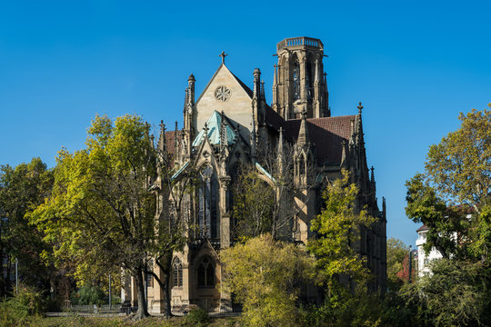 รูปภาพNeogotisch – เลือกดูภาพถ่ายสต็อก เวกเตอร์ และวิดีโอ659 | Adobe Stock