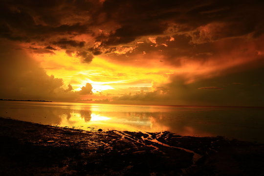 Calmado Images – Browse 1,248 Stock Photos, Vectors, and Video | Adobe ...