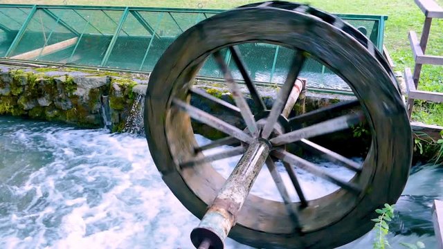 "Water Turbine" Bilder – Durchsuchen 1,751 Archivfotos, Vektorgrafiken und Videos | Adobe Stock