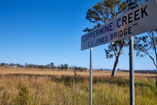 653 BEST Queensland Road Sign IMAGES, STOCK PHOTOS & VECTORS | Adobe Stock
