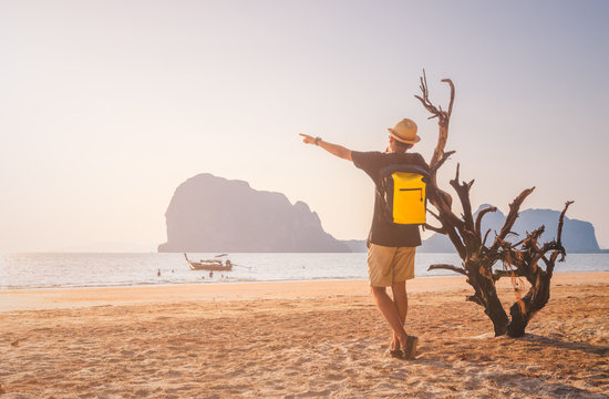 Backpage Images – Browse 53 Stock Photos, Vectors, and Video | Adobe Stock