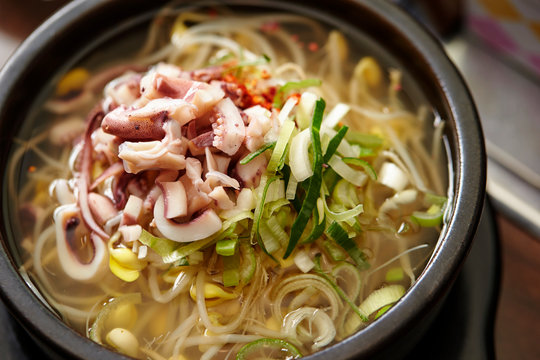 "Octopus Soup" Bilder – Durchsuchen 139 Archivfotos, Vektorgrafiken und ...