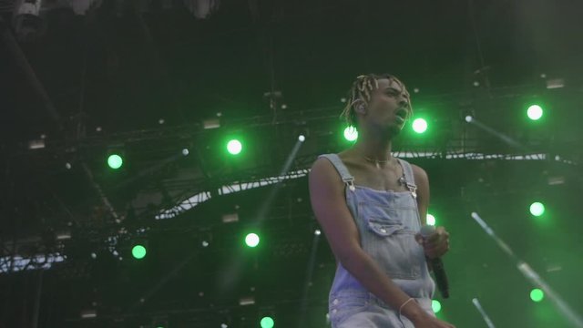 รูปภาพRapper – เลือกดูภาพถ่ายสต็อก เวกเตอร์ และวิดีโอ71,476 | Adobe Stock