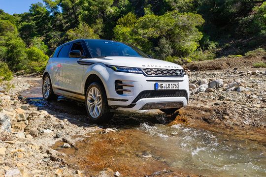 รูปภาพEvoque – เลือกดูภาพถ่ายสต็อก เวกเตอร์ และวิดีโอ515 | Adobe Stock