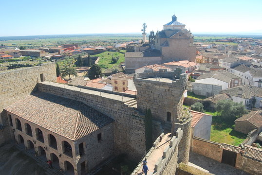 Almena bilder – Bläddra bland 2,571 stockfoton, vektorer och videor ...