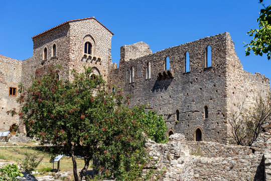 Mystras Images – Parcourir 1,457 le catalogue de photos, vecteurs et ...