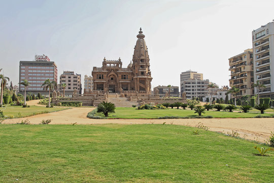 รูปภาพHeliopolis – เลือกดูภาพถ่ายสต็อก เวกเตอร์ และวิดีโอ97,157 | Adobe ...