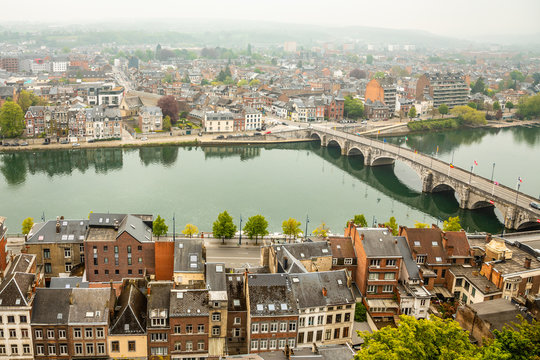 รูปภาพWallonian – เลือกดูภาพถ่ายสต็อก เวกเตอร์ และวิดีโอ4,135 | Adobe Stock