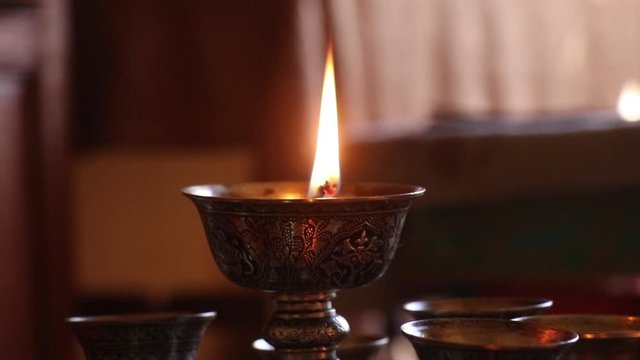 "Butter Lamp" Billeder – Gennemse 383 stockfotos, vektorer og videoer ...