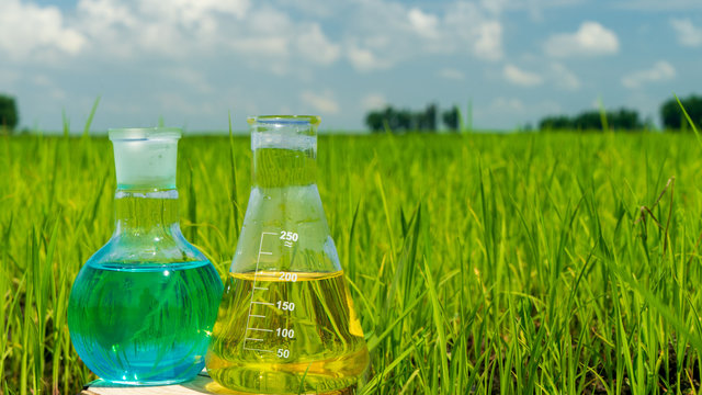 Imágenes de Agrochemistry: descubre bancos de fotos, ilustraciones ...