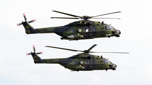 รูปภาพNh90 – เลือกดูภาพถ่ายสต็อก เวกเตอร์ และวิดีโอ187 | Adobe Stock