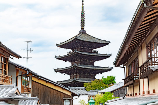 Ninenzaka 画像 - 参照 156 Stock 写真、ベクターおよびビデオ | Adobe Stock