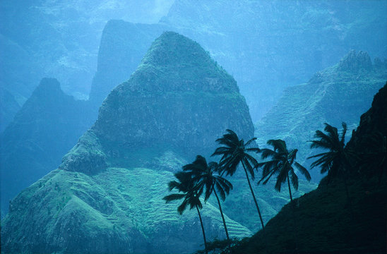 "Cap Vert" Images – Browse 908 Stock Photos, Vectors, and Video | Adobe ...