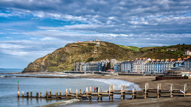 「Aberystwyth」の写真素材 | 1,213件の無料イラスト画像 | Adobe Stock