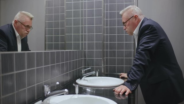 Office Toilets Images – Browse 425 Stock Photos, Vectors, and Video ...