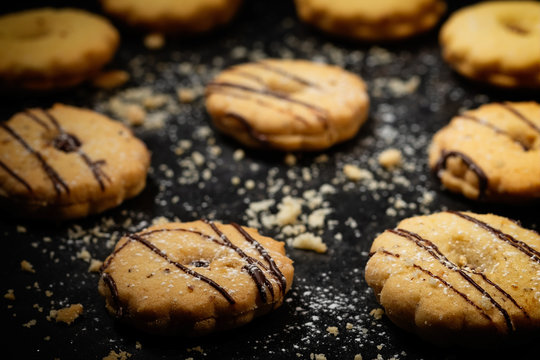 Kekse 画像 - 参照 35,239 Stock 写真、ベクターおよびビデオ | Adobe Stock