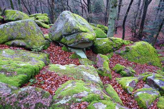 รูปภาพGranitblock – เลือกดูภาพถ่ายสต็อก เวกเตอร์ และวิดีโอ245 | Adobe Stock