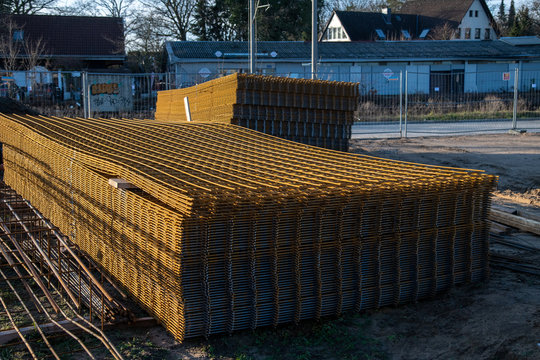 Baustahlmatten bilder – Bläddra bland 206 stockfoton, vektorer och ...