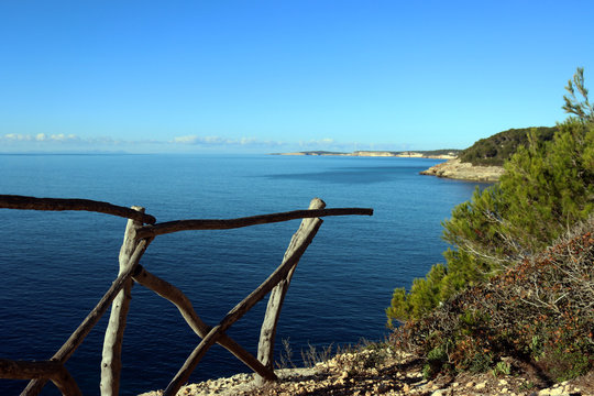 「Baranda」の画像 - 1,129 件の Stock 写真、ベクターおよびビデオ | Adobe Stock