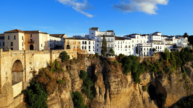 「Abhang」の画像 - 5,660 件の Stock 写真、ベクターおよびビデオ | Adobe Stock