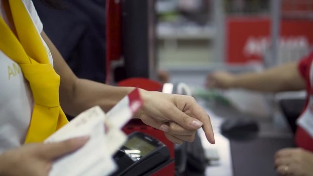 Cashout bilder – Bläddra bland 1,173 stockfoton, vektorer och videor ...