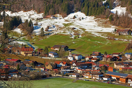 Gunzesried Bilder – Durchsuchen 976 Archivfotos, Vektorgrafiken und ...