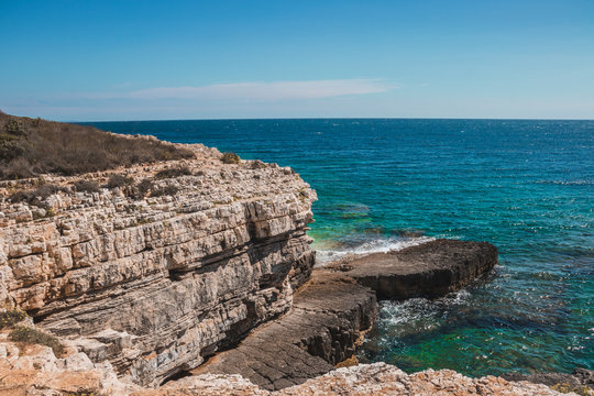 「Cliffy」の画像 - 2,069 件の Stock 写真、ベクターおよびビデオ | Adobe Stock