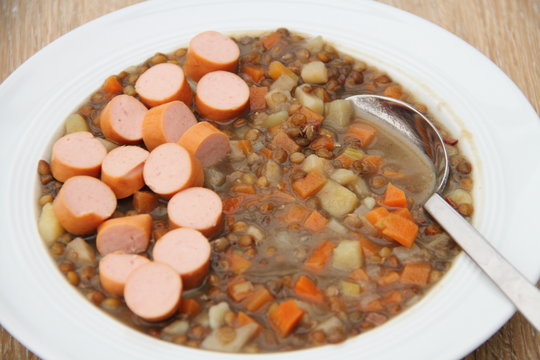 DIE 26,190 BESTEN BILDER, STOCK-FOTOS UND -VEKTORGRAFIKEN ZU ...