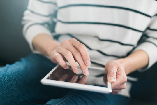 "Mobile Device" Images – Browse 160,112 Stock Photos, Vectors, and ...