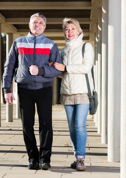 「48-56」の画像 - 135 件の Stock 写真、ベクターおよびビデオ | Adobe Stock