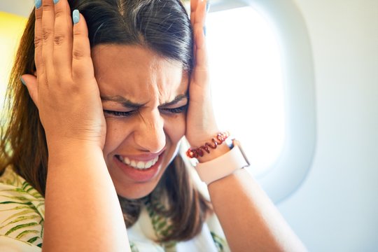 Airsickness Bilder – Durchsuchen 421 Archivfotos, Vektorgrafiken und ...