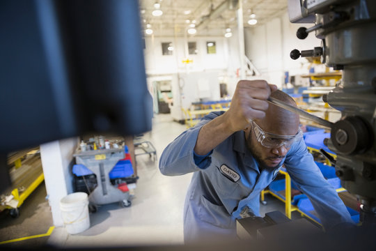 Lagerarbeit Bilder – Durchsuchen 292,983 Archivfotos, Vektorgrafiken ...