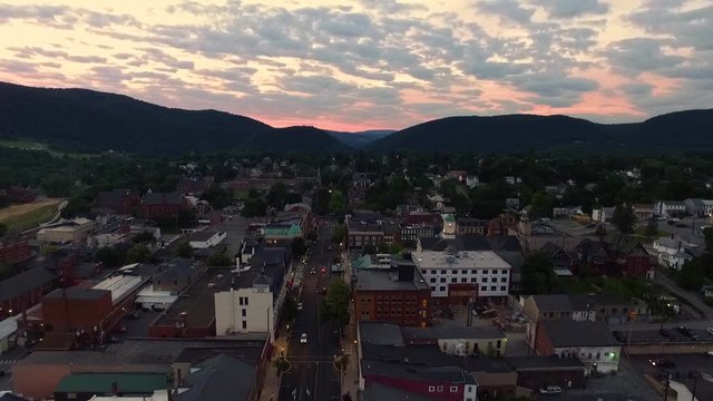 Bellefonte bilder – Bläddra bland 32 stockfoton, vektorer och videor ...