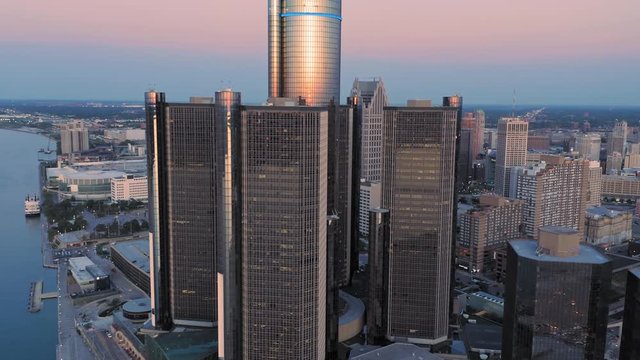 "Renaissance Center" Images – Parcourir 351 le catalogue de photos ...