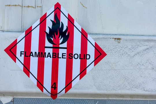 Ignitable Bilder – Durchsuchen 2,206 Archivfotos, Vektorgrafiken und ...