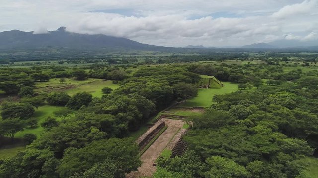 Imágenes de Pipiles: descubre bancos de fotos, ilustraciones, vectores ...