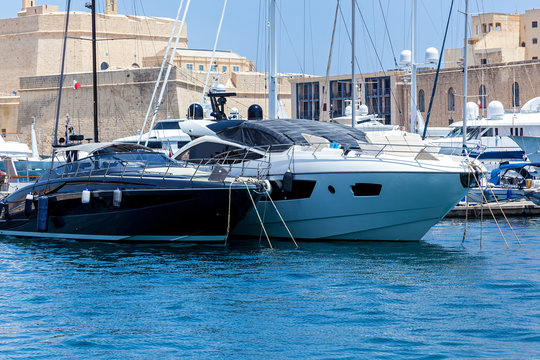 รูปภาพBunder – เลือกดูภาพถ่ายสต็อก เวกเตอร์ และวิดีโอ4,204 | Adobe Stock