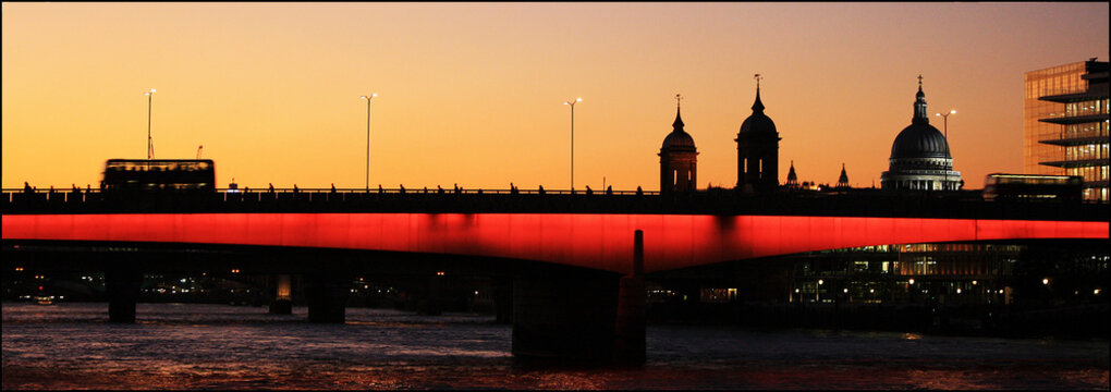 "London Bridge" Bilder – Durchsuchen 7,916 Archivfotos, Vektorgrafiken ...