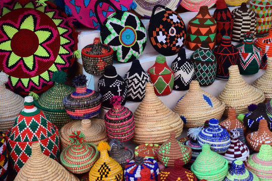 Basar Images – Parcourir 4,587 le catalogue de photos, vecteurs et ...