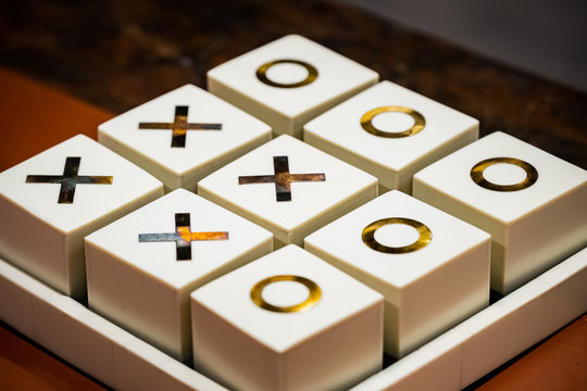 Morpion Images – Browse 507 Stock Photos, Vectors, and Video | Adobe Stock